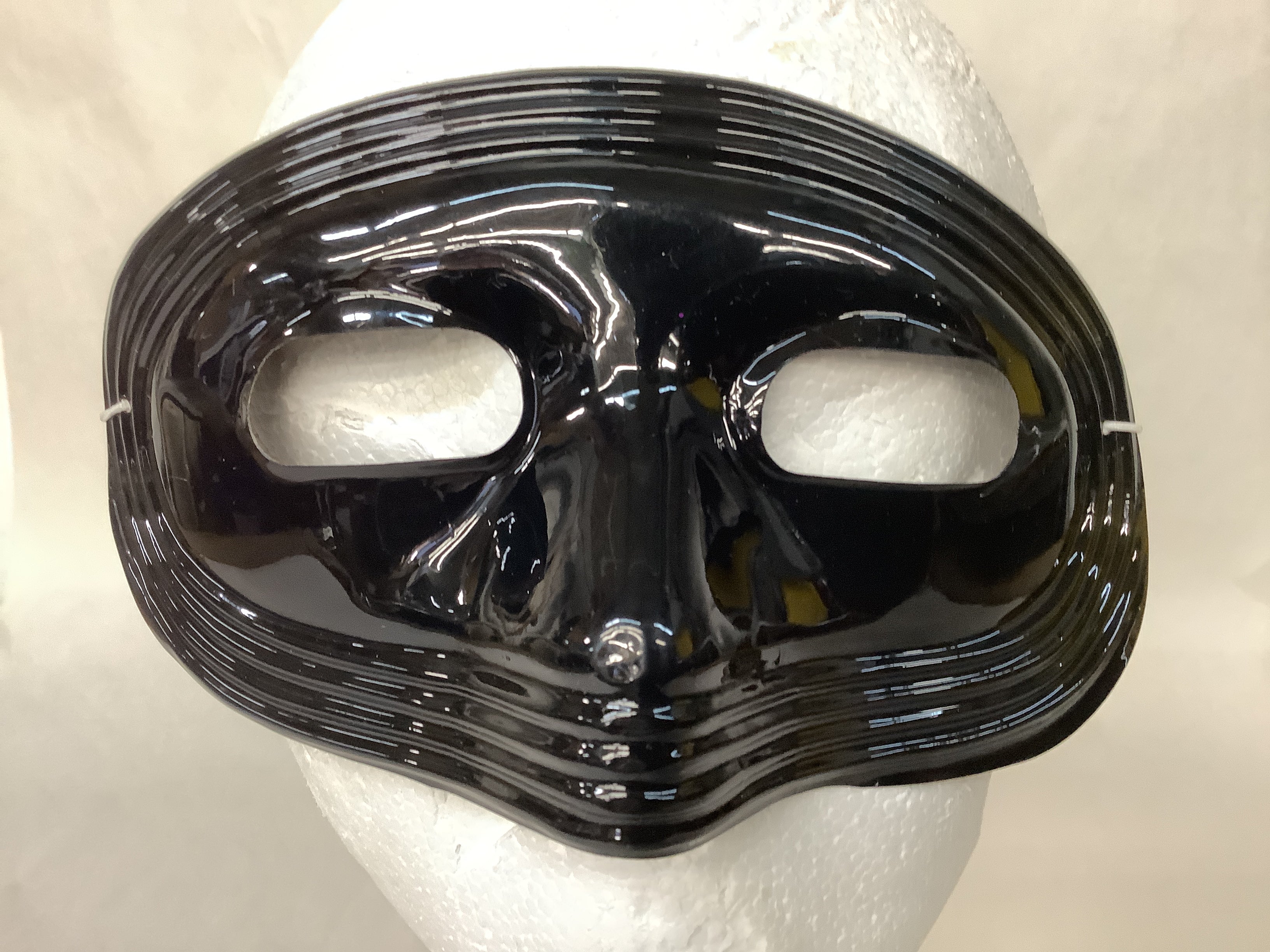 Plastic Domino Eye Mask - Black | Chicago Costume Company