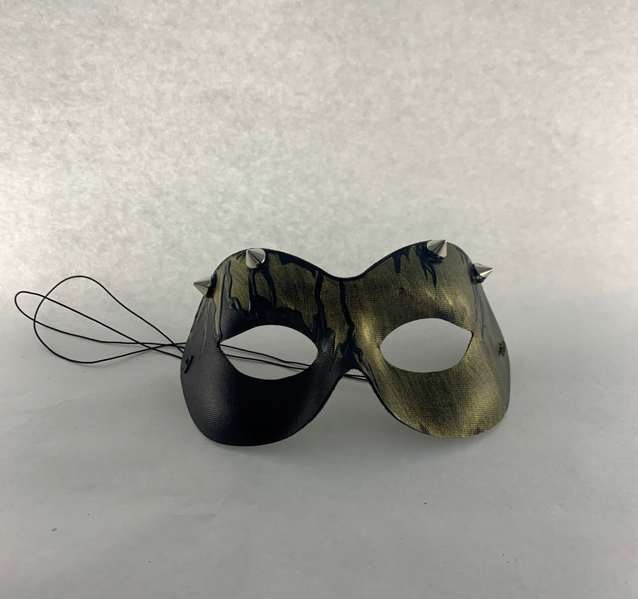 Grotto Eye Mask